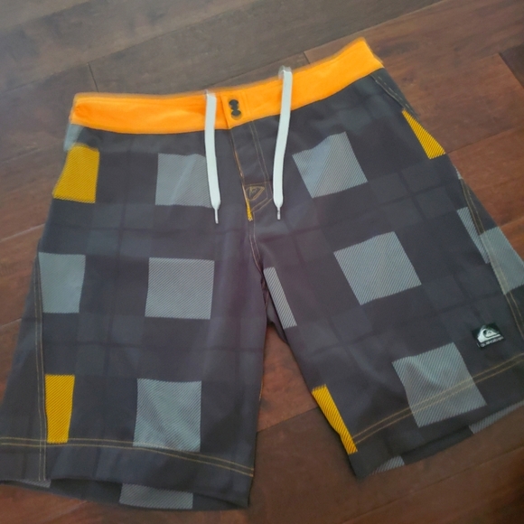Quiksilver | Swim | Quicksilver Size 34 Swimming Trunks In Gray And ...
